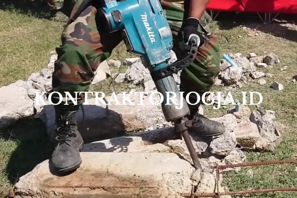 Sewa Alat Teknik untuk Tukang Proyek dan Konstruksi