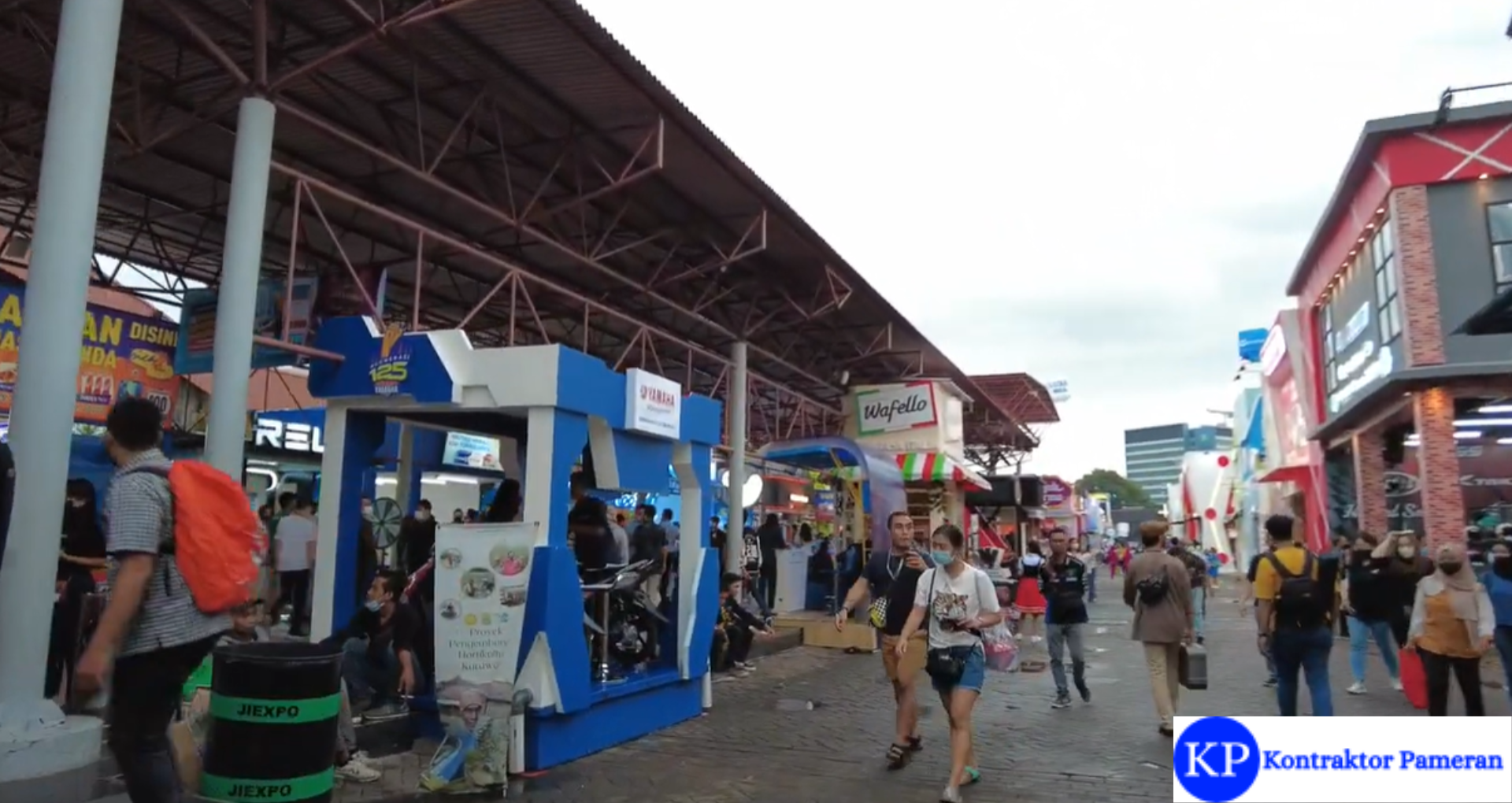 Outdoor Booth – My Blog